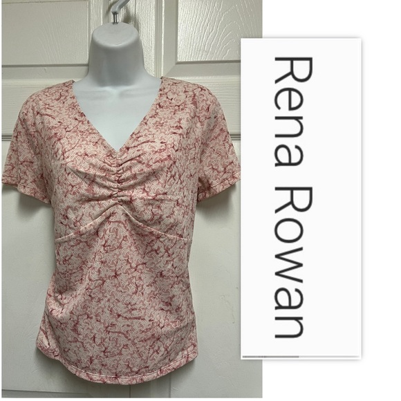 Rena Rowan | Tops | Rena Rowan Pink Floral Top | Poshmark